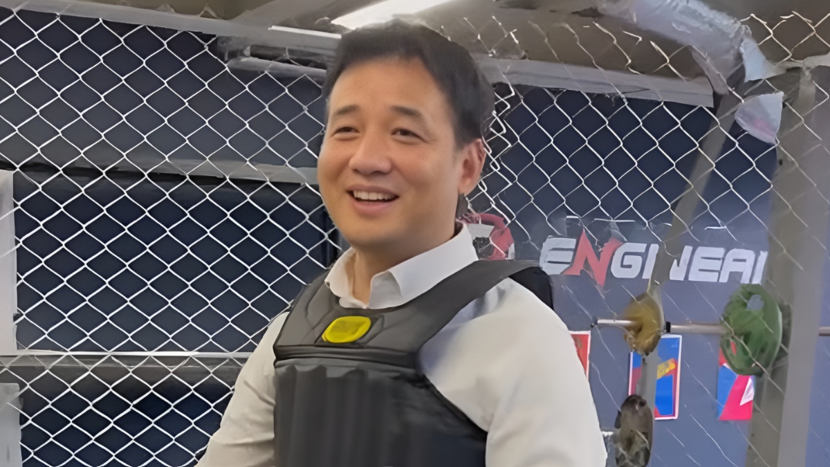 AI Robot’s Sparring Session With Its Creator Is ‘Brutal' - Mandatory