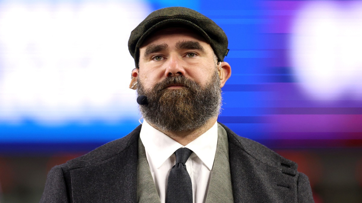 Jason Kelce’s Musket Shot Fail Spotted by Fans - Mandatory