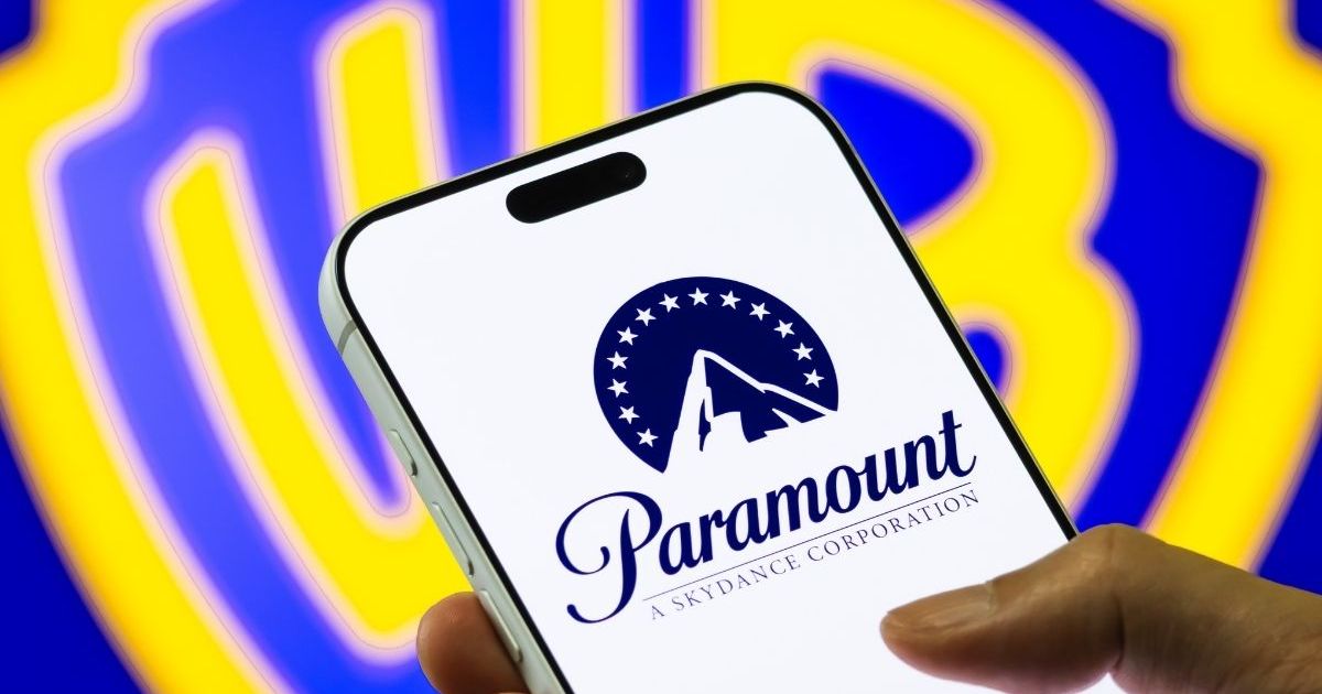 Paramount’s $108B Warner Bros. Bid Threatens Netflix Mega-Deal - Mandatory