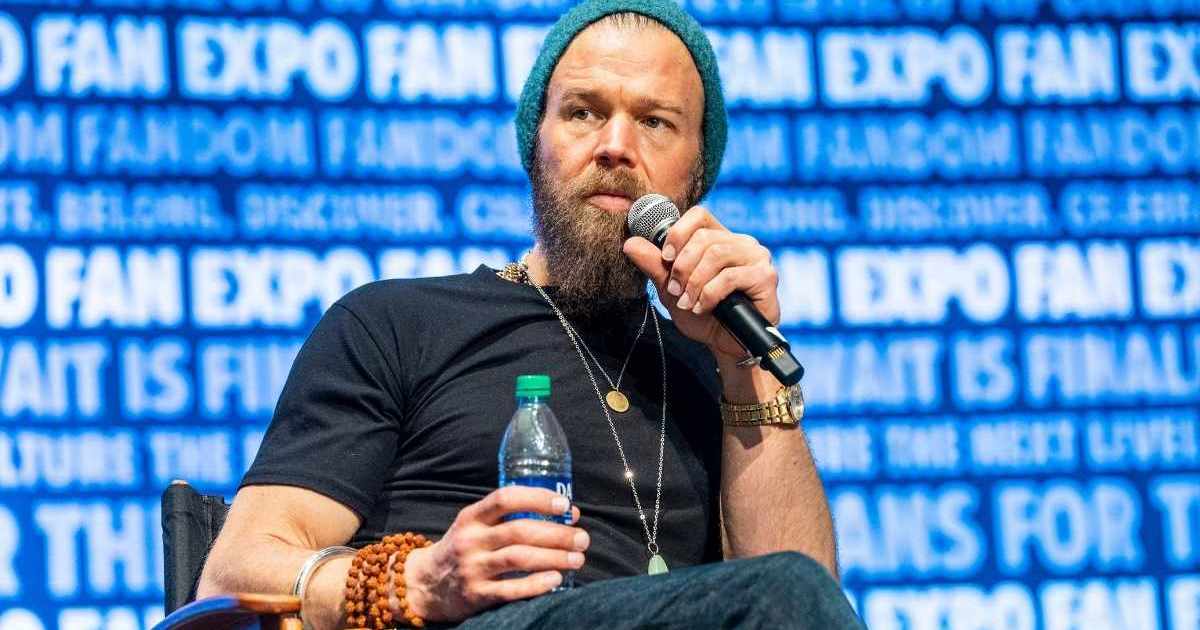 Ryan Hurst as Kratos Has Fans Saying 'Holy W Casting' - Mandatory