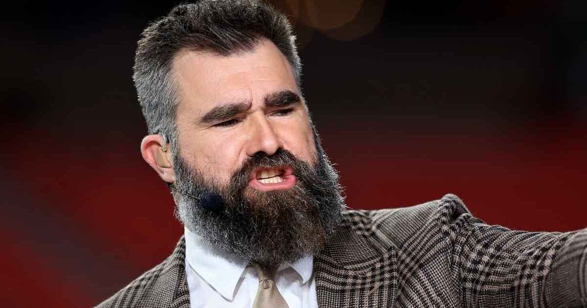 Jason Kelce Makes His Pick for Super Bowl Champion - Mandatory