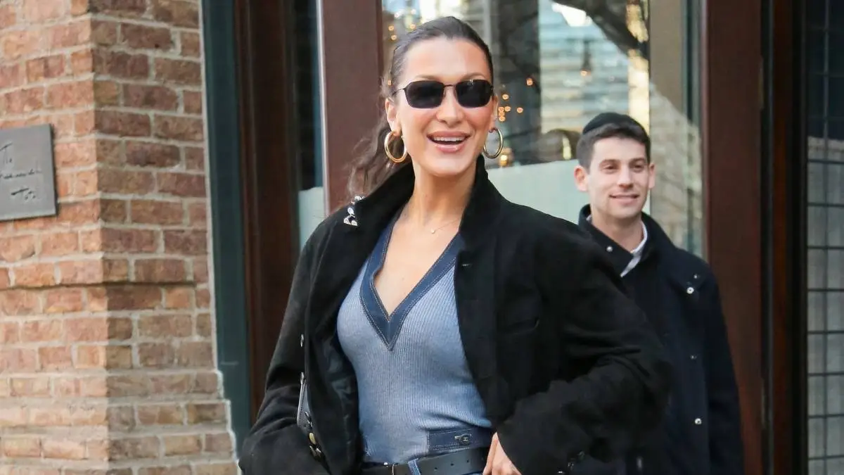 Bella Hadid in Strapless Denim Fit With Choker Is a Must-See - Mandatory