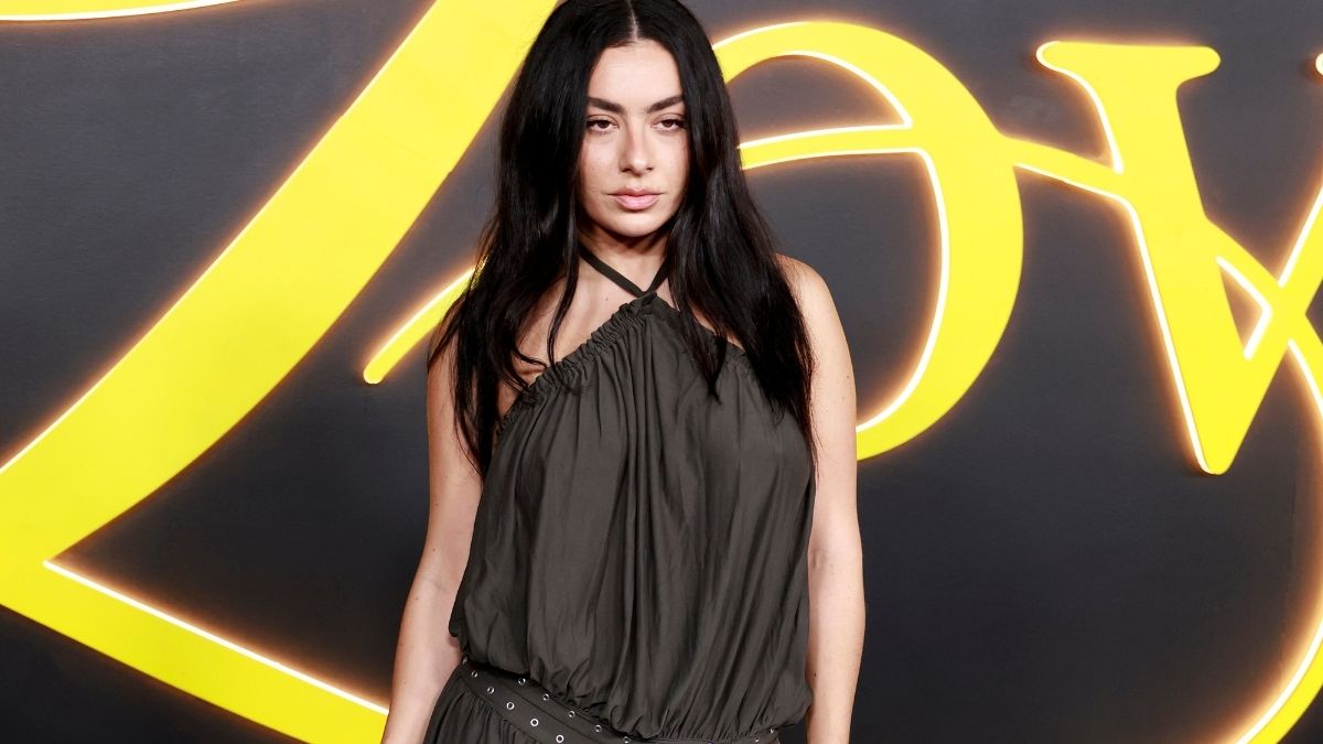 Charli XCX's Legs Steals the Spotlight in Bold Bodysuit - Mandatory