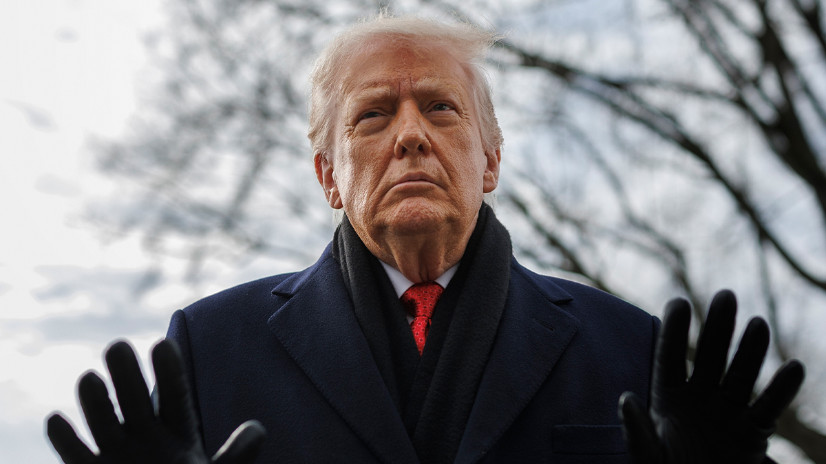 Donald Trump Gets Cheers During Miami vs. Indiana Match - Mandatory