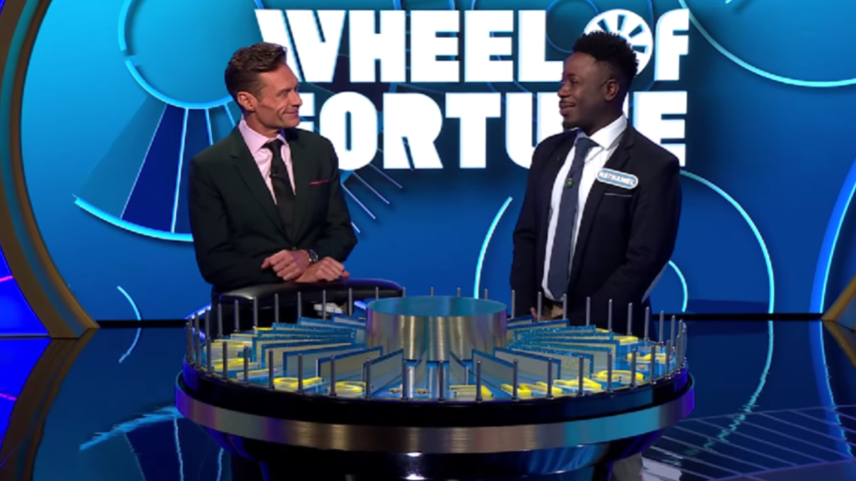 Ryan Seacrest Reacts To Wheel of Fortune Player Losing $100,000 - Mandatory