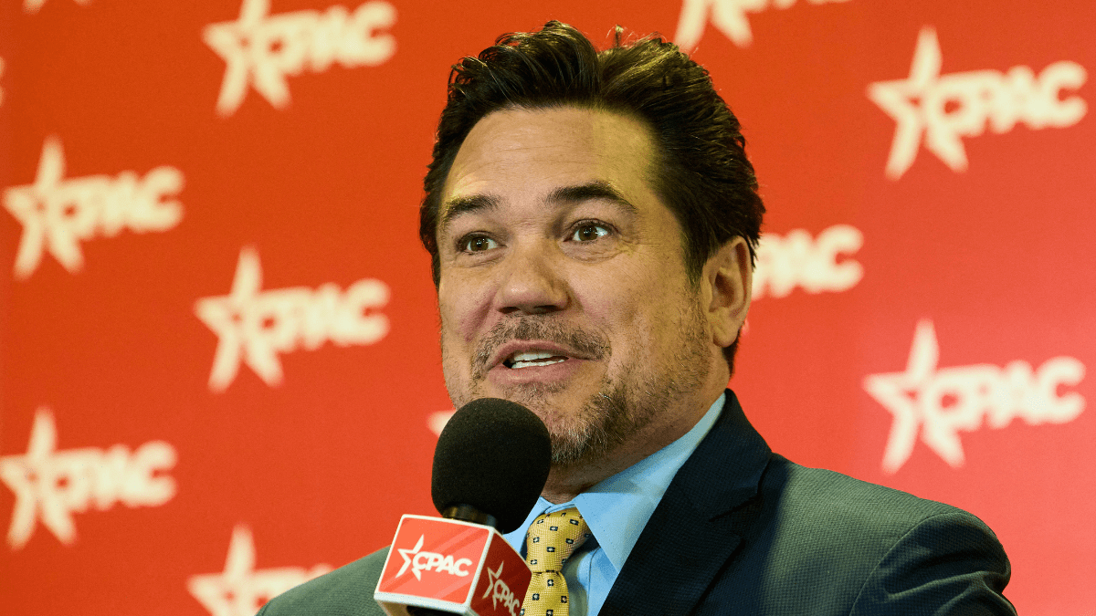 Superman Actor Dean Cain Defends Federal Agents Involved in Minneapolis ...
