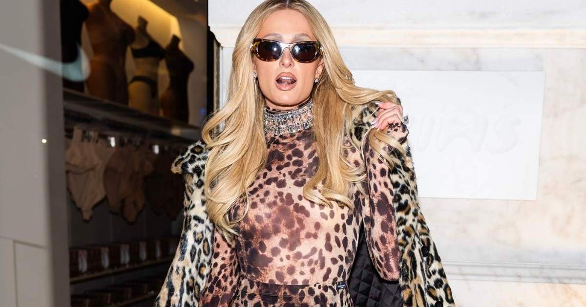 Paris Hilton in Cheetah Print Robe & Bikini Deserves a Double Take ...