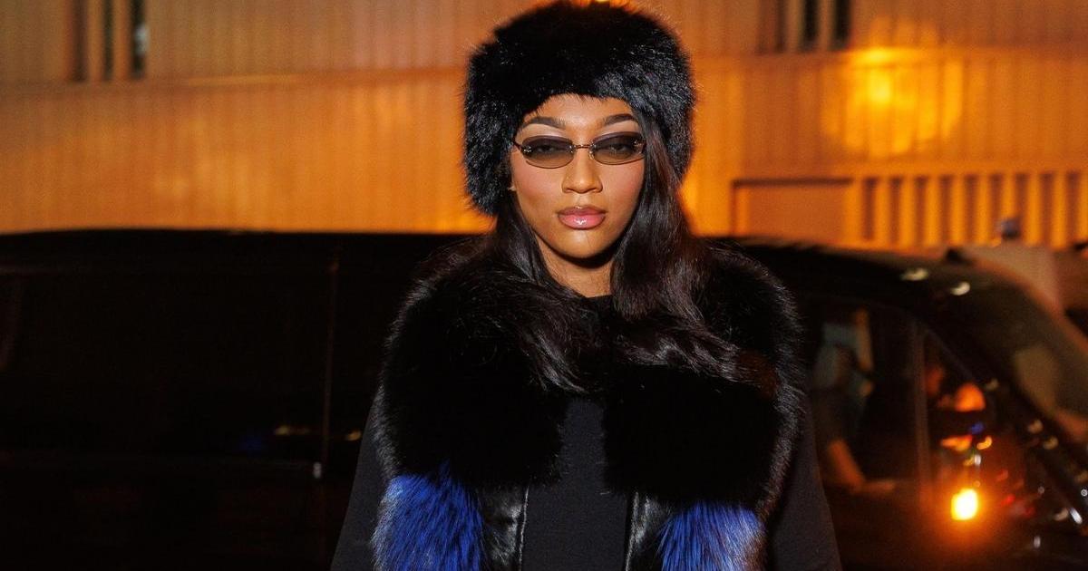 Angel Reese Is Giving 'Euro Barbie' in Leather Pants & Fur Boots ...