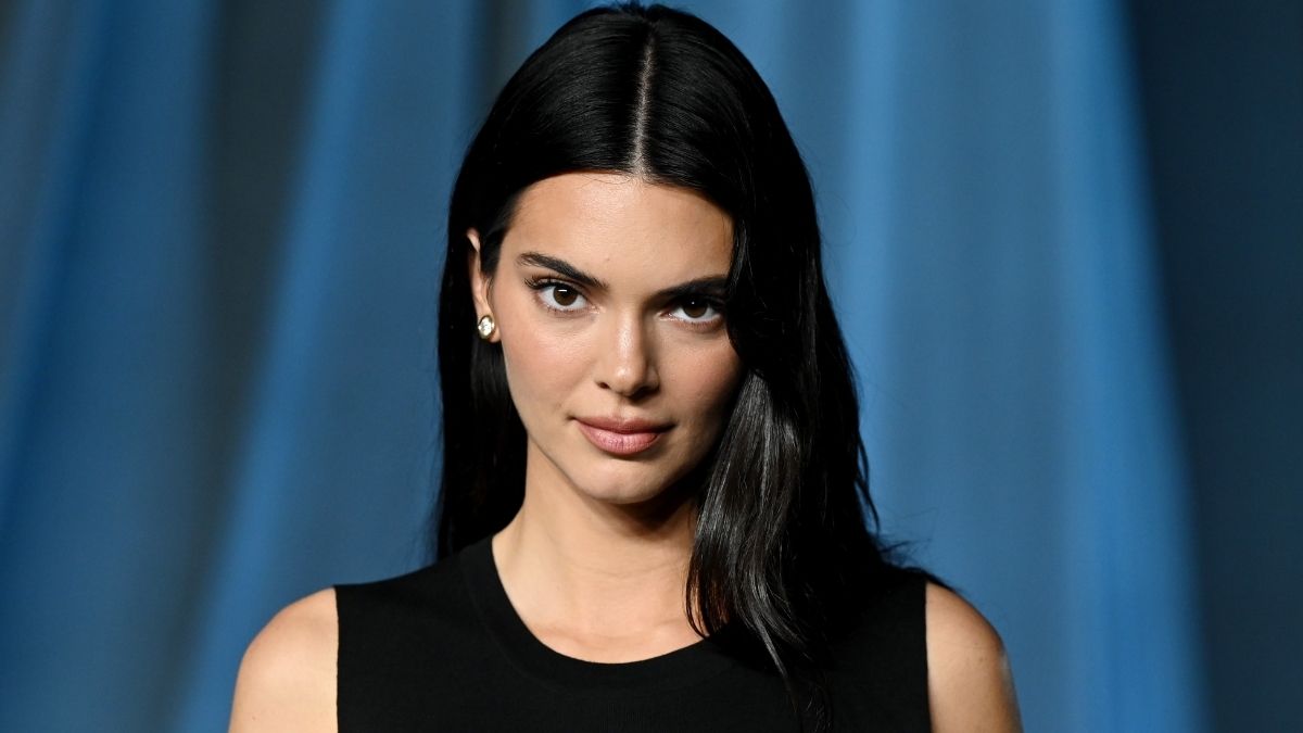Kendall Jenner Goes Bold in Swimsuit for Fanatics Sportsbook Ad - Mandatory