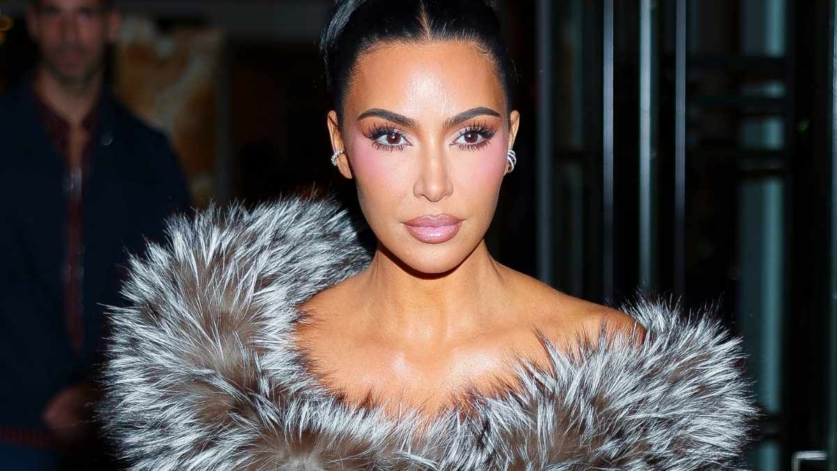 Kim Kardashian Models Lacy Lingerie for SKIMS - Mandatory