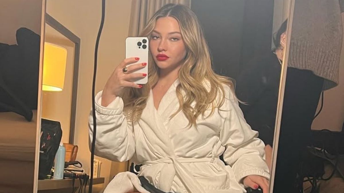 Madelyn Cline’s Thong Photo Appears in BTS Moments for Netflix Series ...