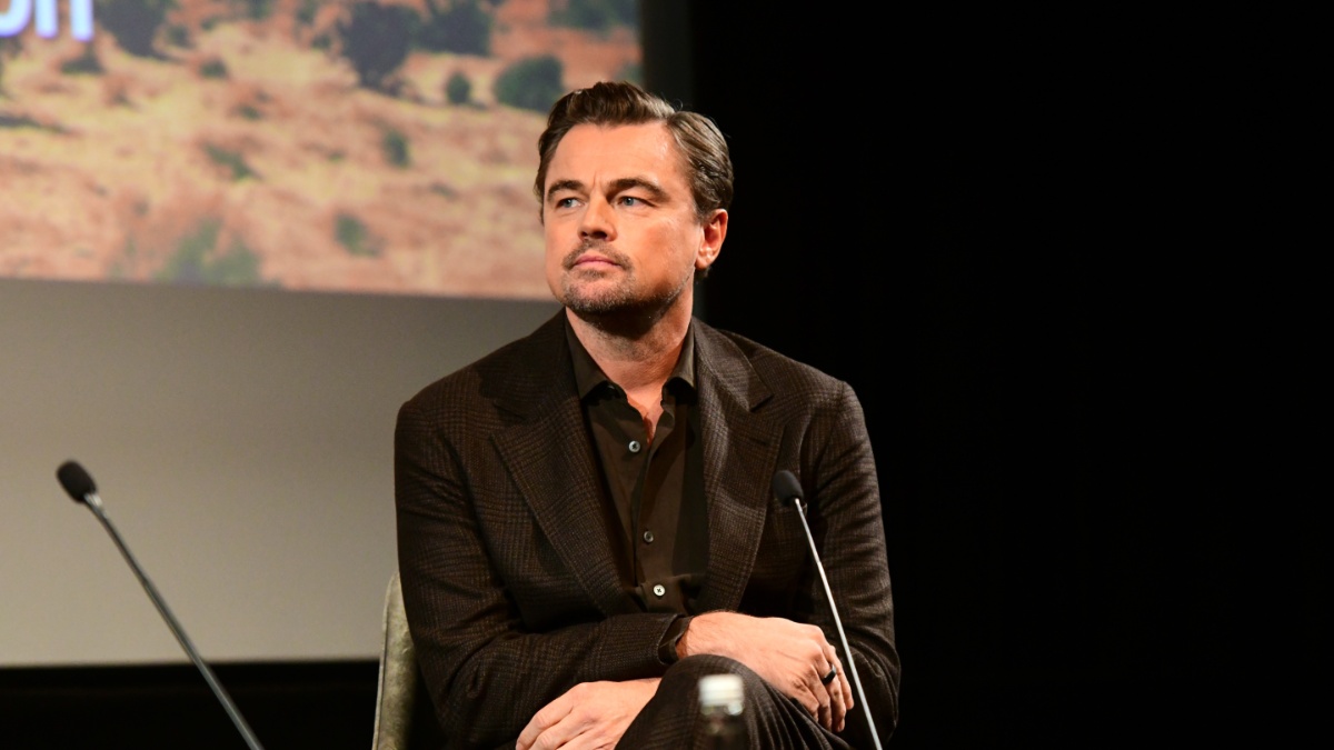 Leonardo DiCaprio Roasted Over His Yacht Vacation With Jeff Bezos ...