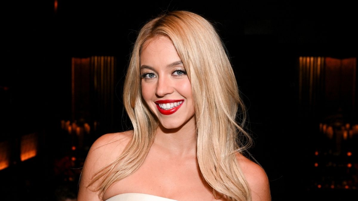 Sydney Sweeney Poses in Leather Apron for Cosmopolitan Shoot - Mandatory