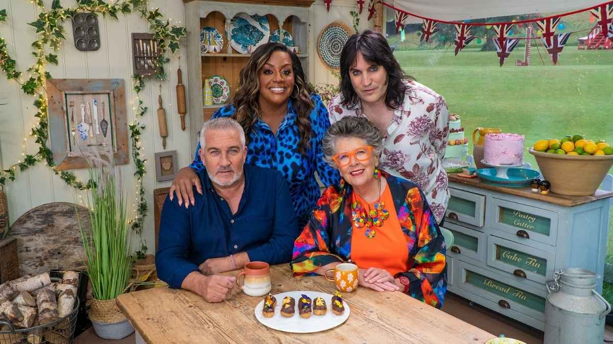 Nigella Lawson Joins Great British Bake Off as New Judge After Prue ...
