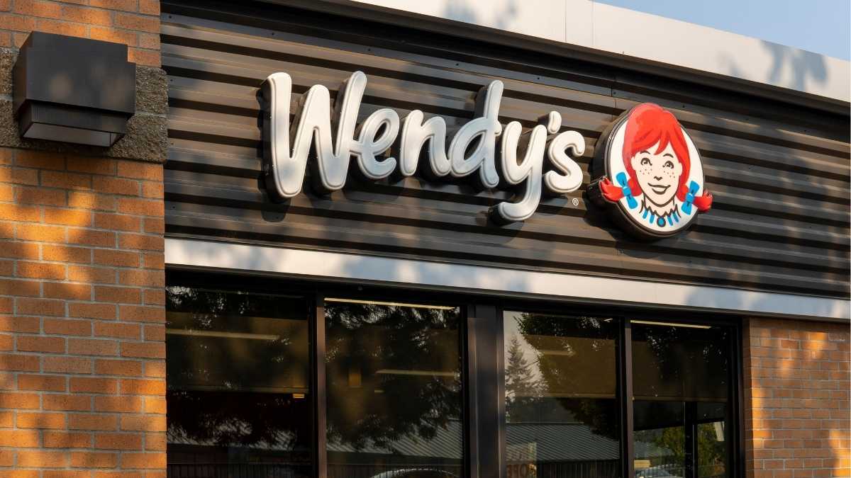 Wendy’s Brings $4 Biggie Deals That Lets You Enjoy These Exciting ...