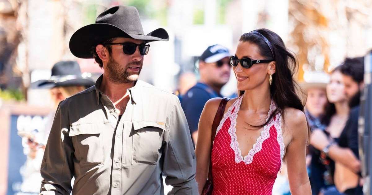 Bella Hadid 'Still Processing' Split With Boyfriend Adan Banuelos — Source - Mandatory