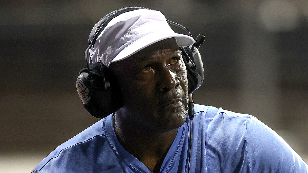 NBA Veteran Targets Michael Jordan & NBC Deal: ‘It’s Bad' - Mandatory