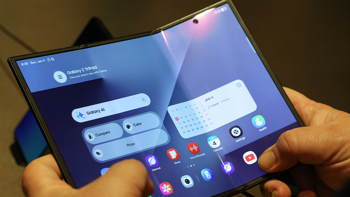 Samsung’s First TriFold Is Coming to US With Big Price Tag - Mandatory