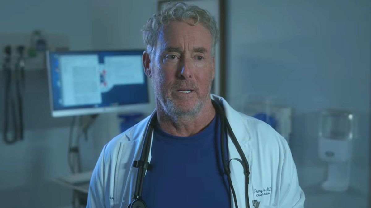 Scrubs Team on the Aftermath of Dr. Cox’s Huge Decision - Mandatory