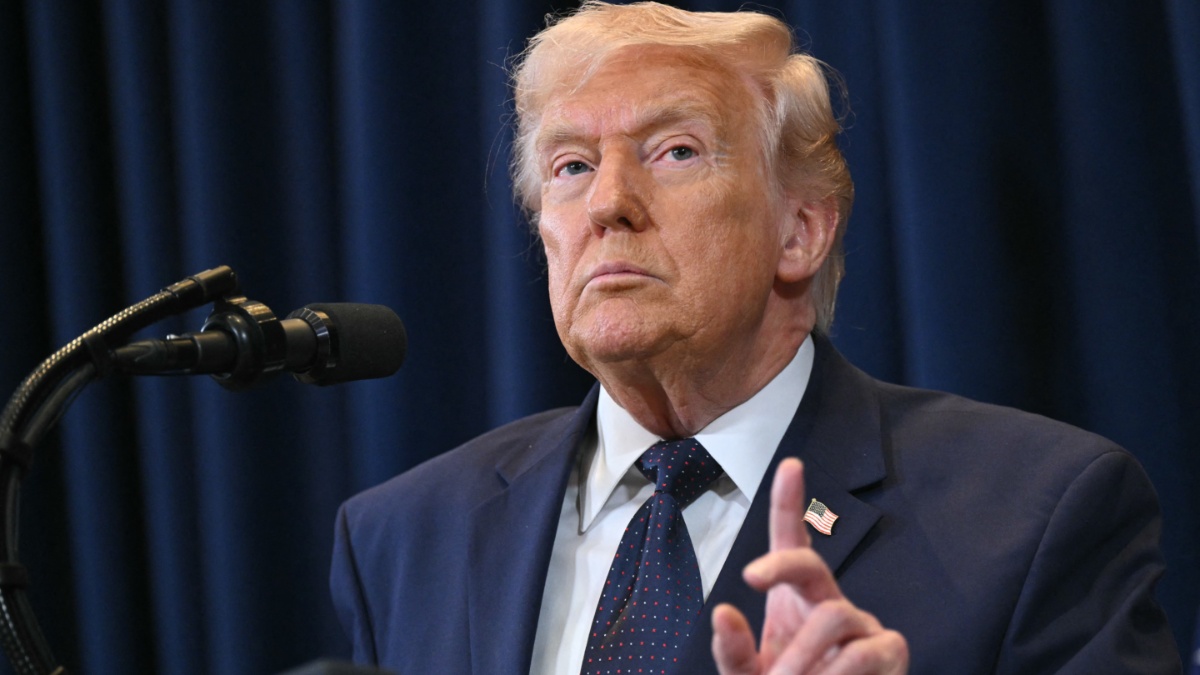 Donald Trump Called 'Arrogant,' 'Corrupt,' & 'Reckless' By Majorities ...