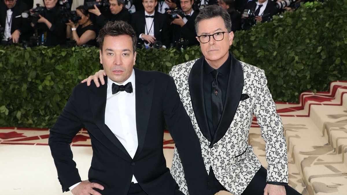 Jimmy Fallon Sings for Stephen Colbert, References Donald Trump - Mandatory
