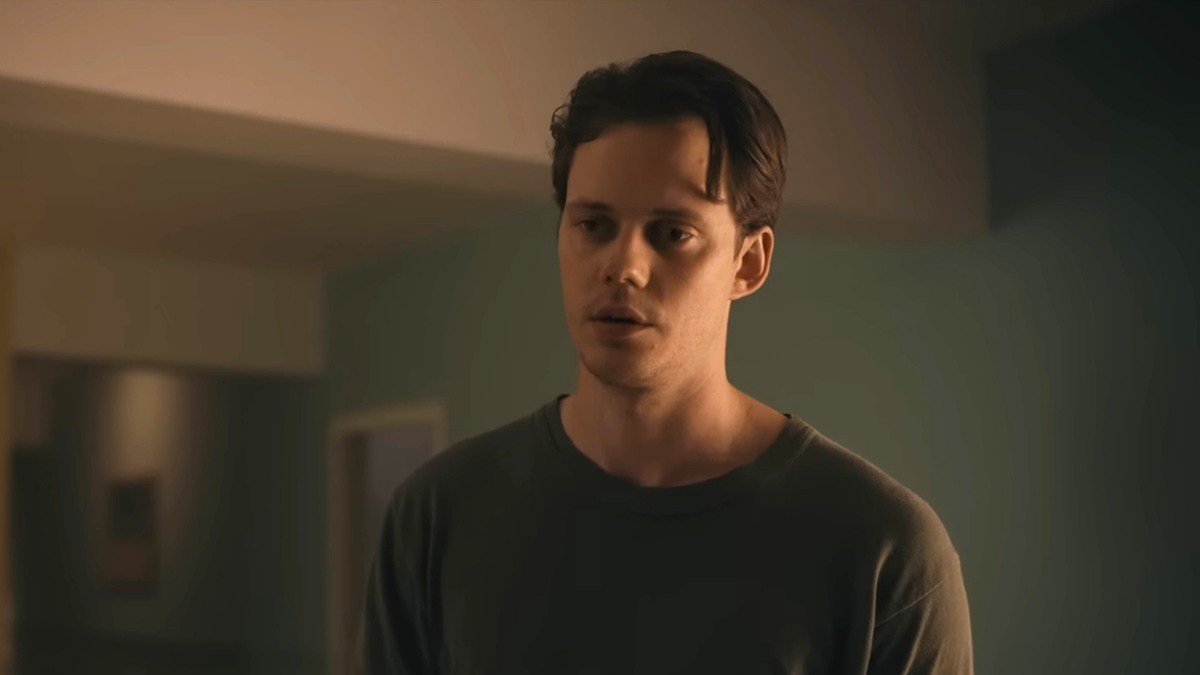 Bill Skarsgård’s '70s-Based Crime Movie Sets Netflix Streaming Release ...