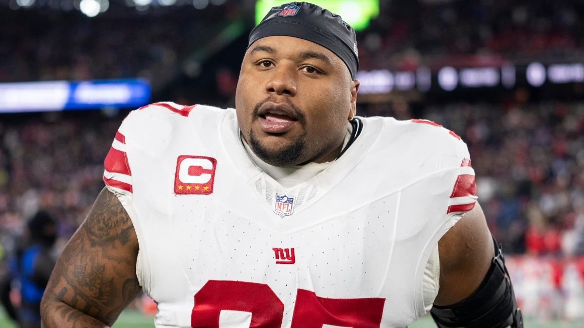 NFL Star Dexter Lawrence Requesting Trade From Giants — Report - Mandatory