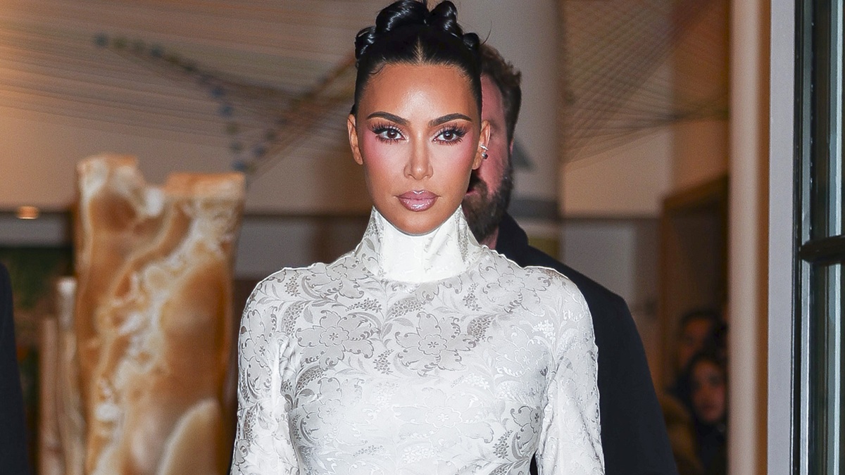 Kim Kardashian Slammed For 'Insane' Private Jet Use — Report - Mandatory