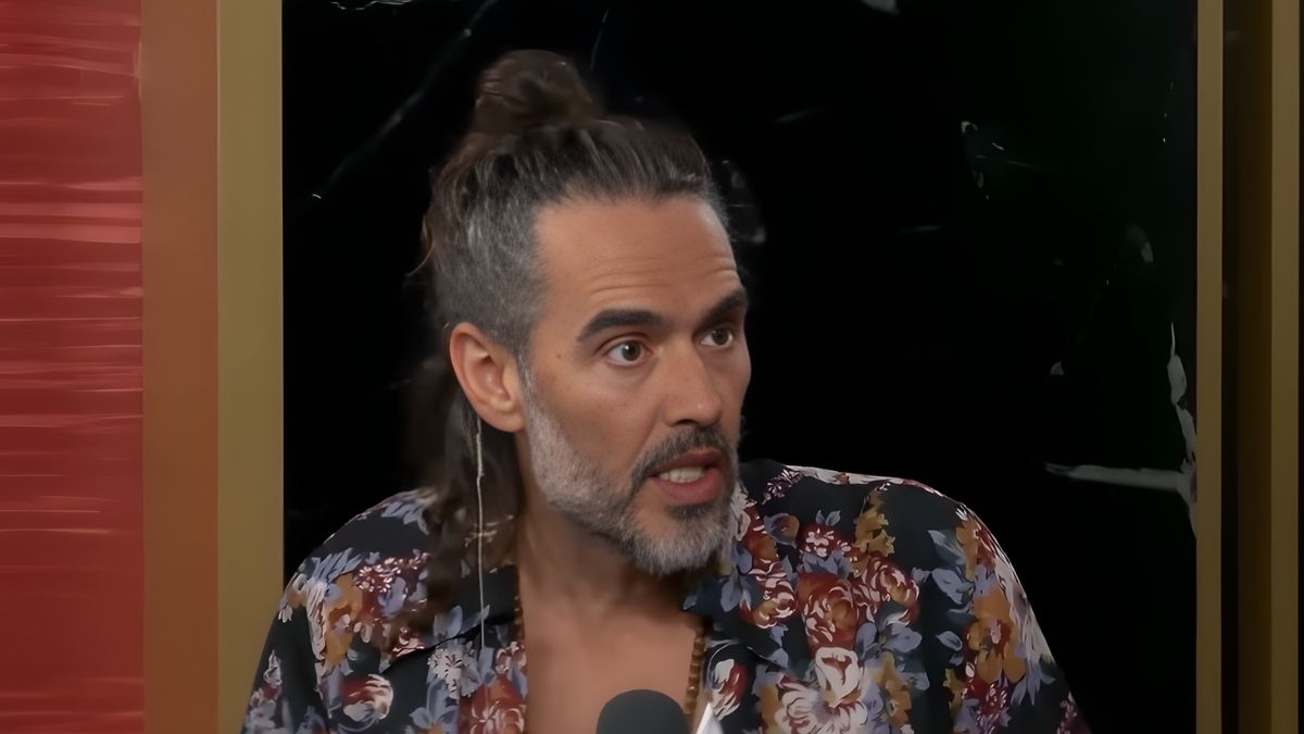 Russell Brand Slams Ex-Wife's Relationship With Justin Trudeau - Mandatory