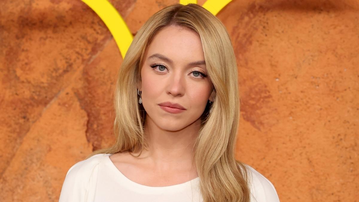 Sydney Sweeney Wears Denim Short in American Eagle Ad Amid Backlash ...