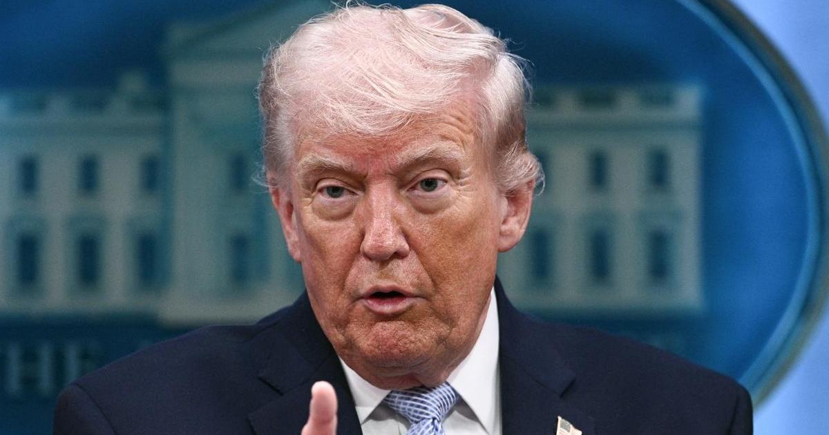 Donald Trump Approval Rating Drops Further in New Poll - Mandatory