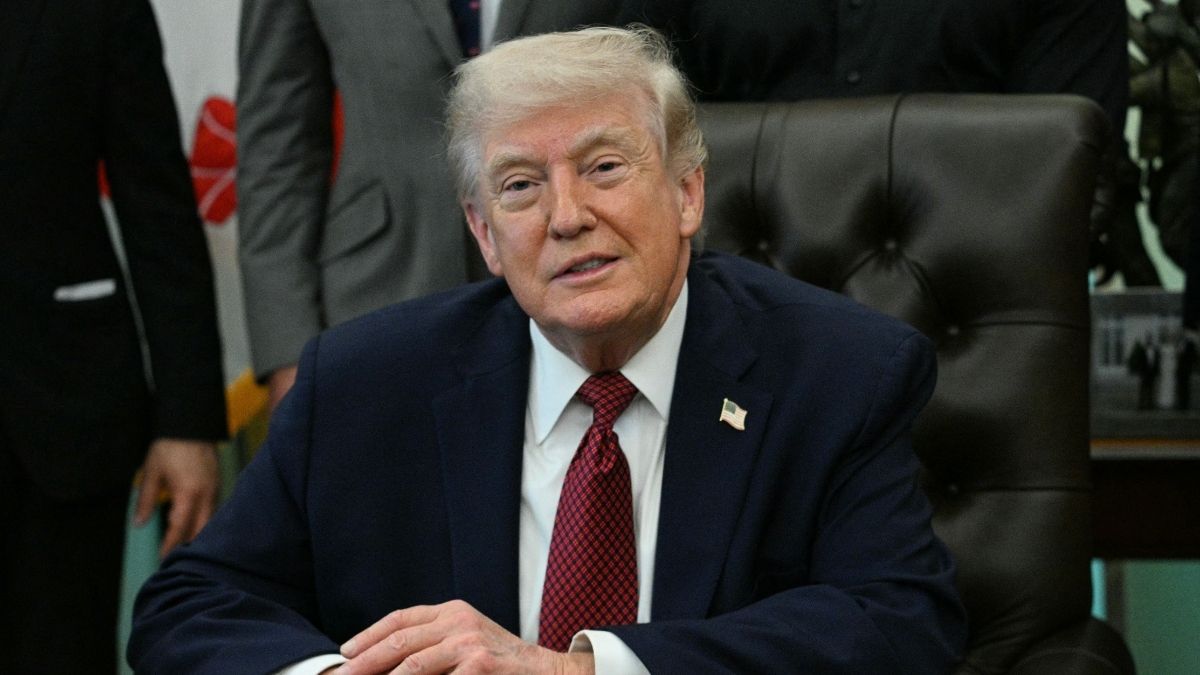 White House Debunks Rumor Donald Trump Tried To Use Nuclear Codes ...