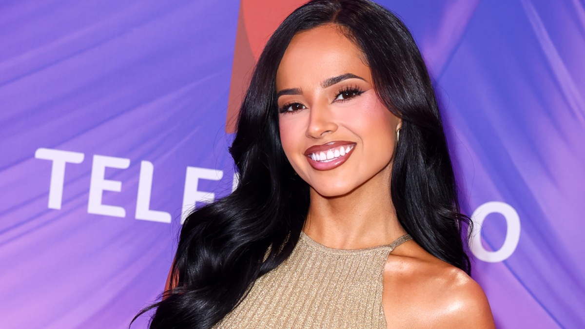 Becky G’s Tiny Bra Peeks Out of Her Barely-There Plunging Bodysuit ...