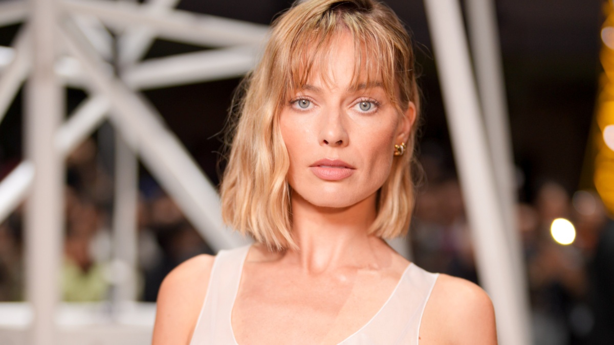 Margot Robbie’s Raunchy R-Rated Movie Is Dominating on Streaming ...