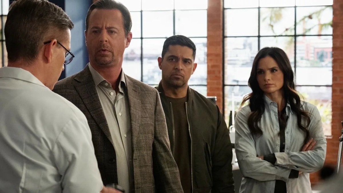 NCIS Boss Reveals Who Died in Shocking Season 23 Cliffhanger - Mandatory