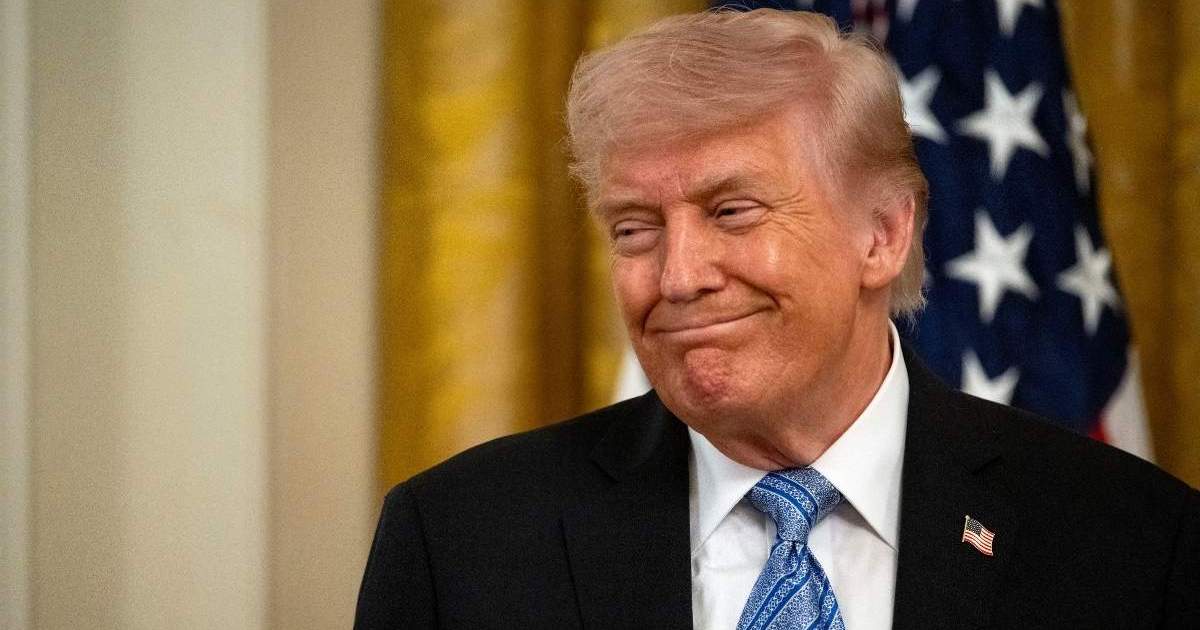 Donald Trump Teases a Third Term as President With New Joke - Mandatory