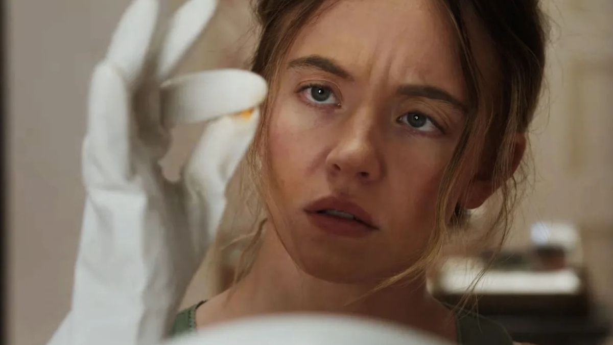 Sydney Sweeney's $400M R-Rated Movie Gets an Update - Mandatory