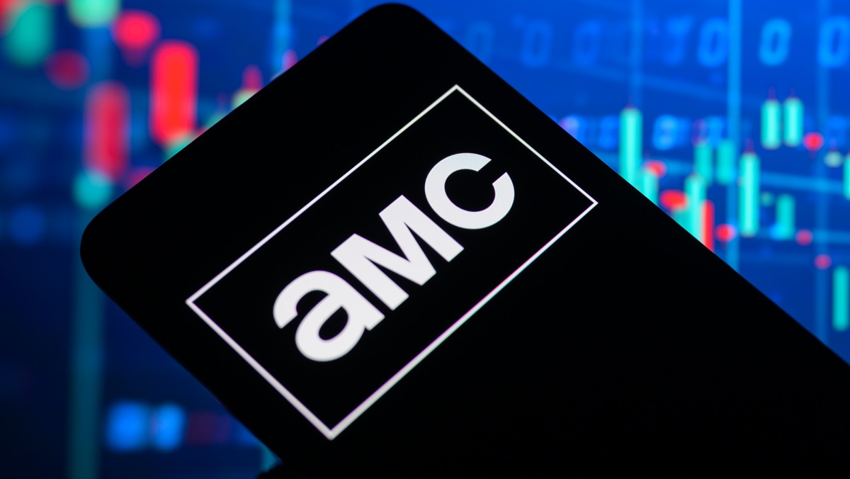 AMC's Hit Vampire Show Returns With 100% RT Reviews - Mandatory
