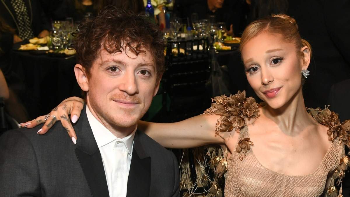 Ariana Grande & Ethan Slater’s Split Might Not Be Permanent — Report ...