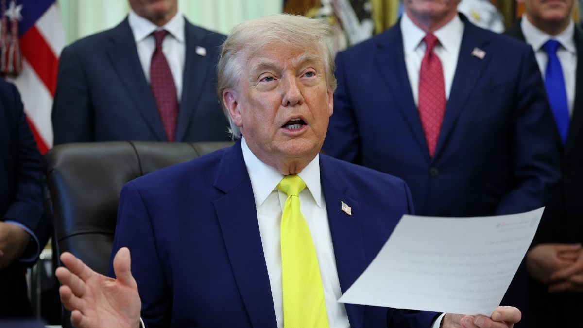 Donald Trump Accuses Democrats of Trying to ‘Steal’ California ...