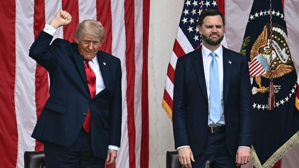 Donald Trump Clashed With JD Vance Over What to Say About Iran — Book ...