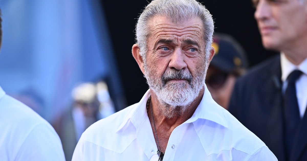 Mel Gibson's New Romance Is Raising Red Flags Among Friends — Report ...
