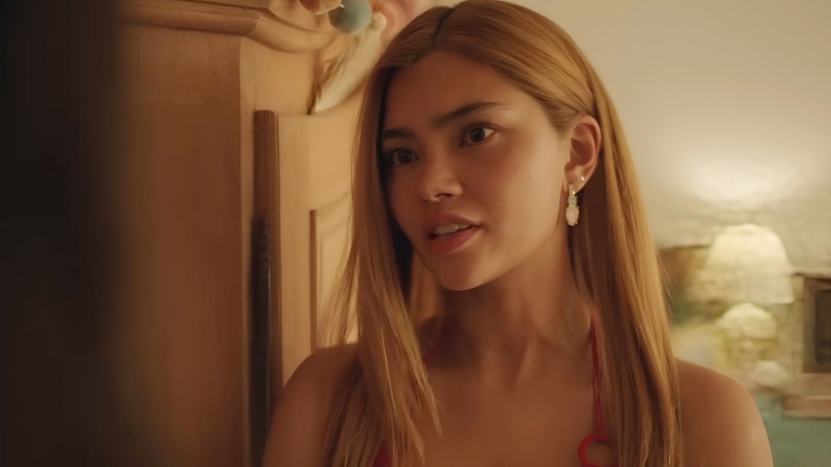 Rotten Tomatoes Shows Critics Love Zach Braff & Hayley Kiyoko's New ...