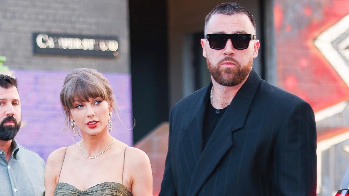 Travis Kelce Seemingly Approves of Taking Taylor Swift’s Last Name ...