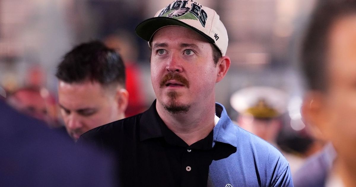 Shane Gillis Calls Out Josh Hokit’s Michelle Obama Insult - Mandatory