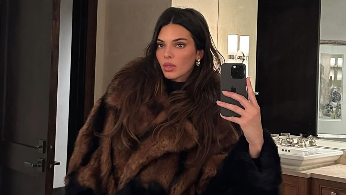 Kendall Jenner Breaks TikTok Hiatus With a Plunging Look Like No Other ...