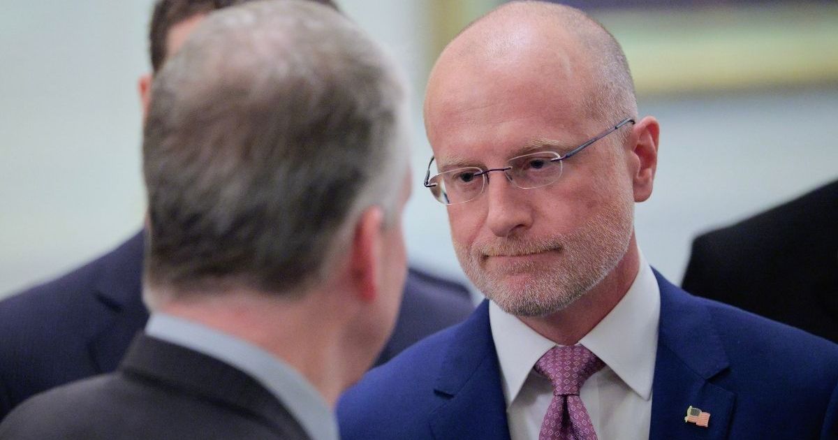 FCC Boss Brendan Carr Fires Back at Scott Pelley After 60 Minutes Exit ...