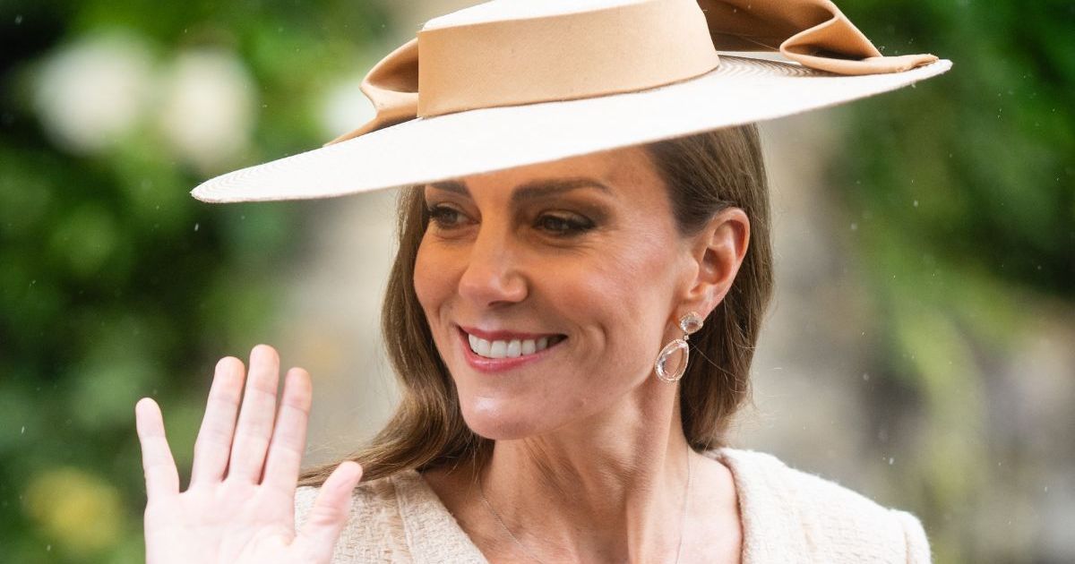 Kate Middleton Crosses Paths With Ex-Boyfriend at Royal Wedding - Mandatory
