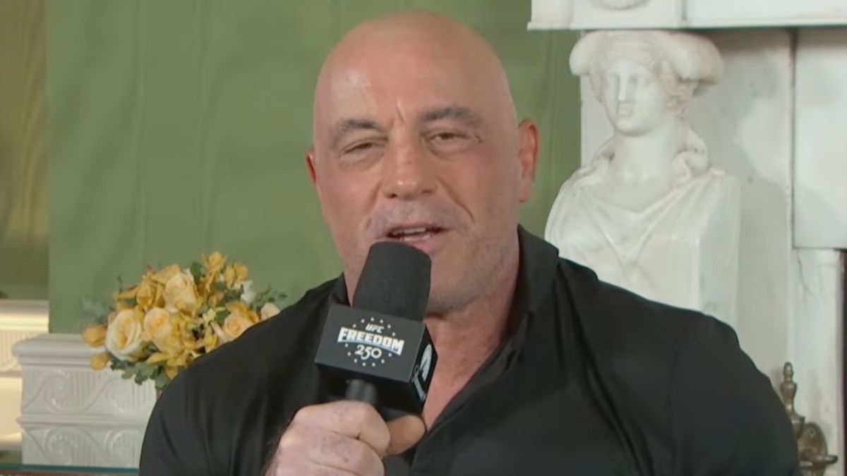 The Reason Behind Joe Rogan’s Viral UFC Outfit Moment - Mandatory