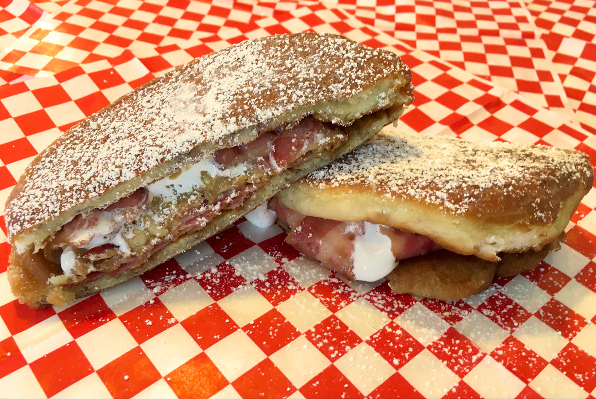 16 Freaky Fair Foods to Eat This Summer - Mandatory